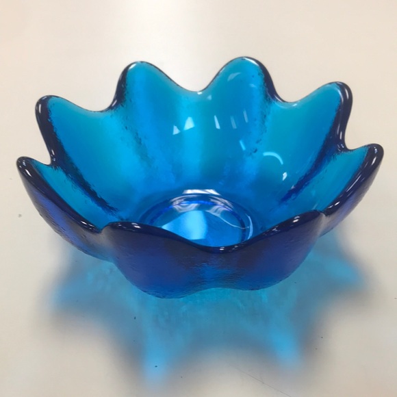 BLENKO | Accents | Blenko Blue Lotus Glass Bowl Signeddated Retro ...